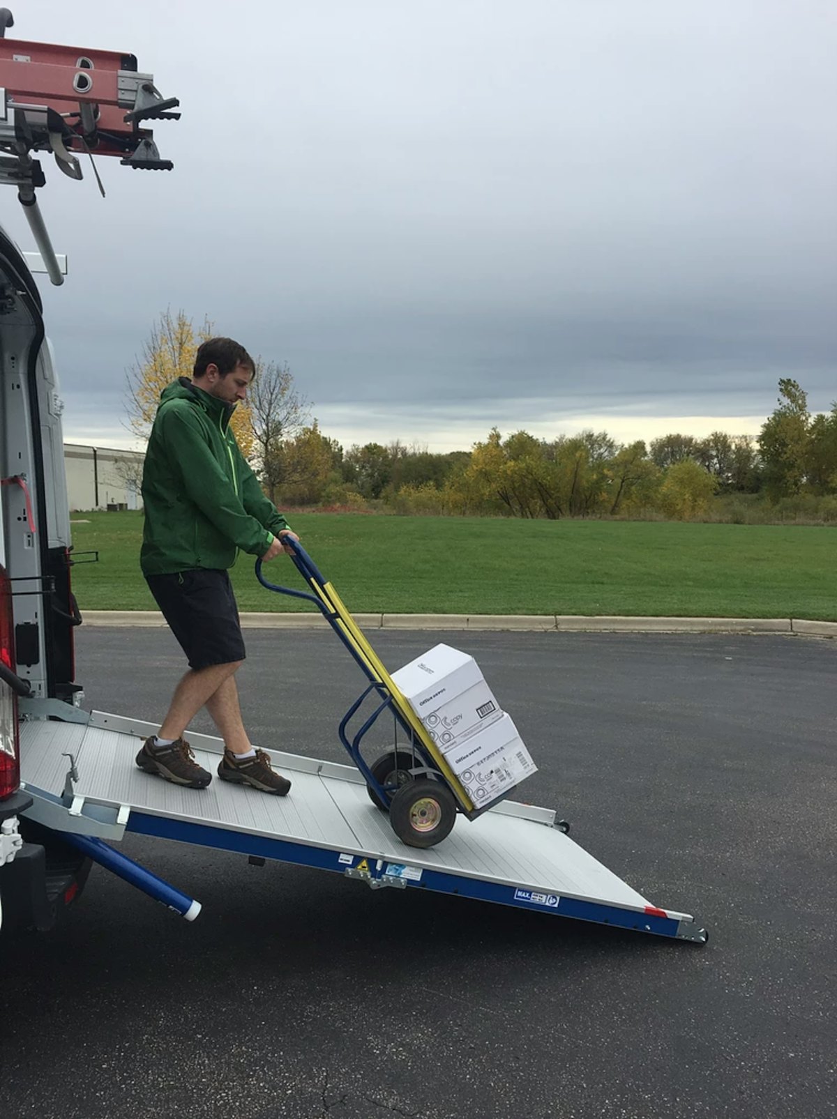 National Fleet Products introduces unique loading ramps | Trucks, Parts ...