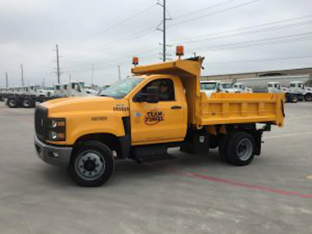 International delivers first CV truck to Team Fishel | Trucks, Parts ...
