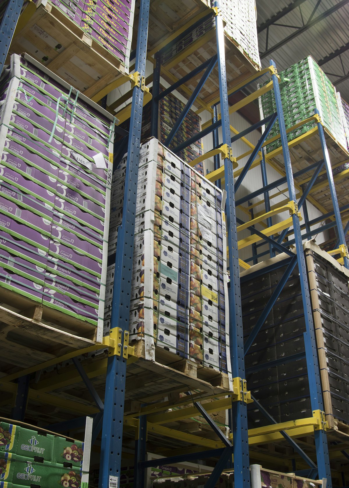 Steel King Industries highlights new storage rack system | Trucks ...