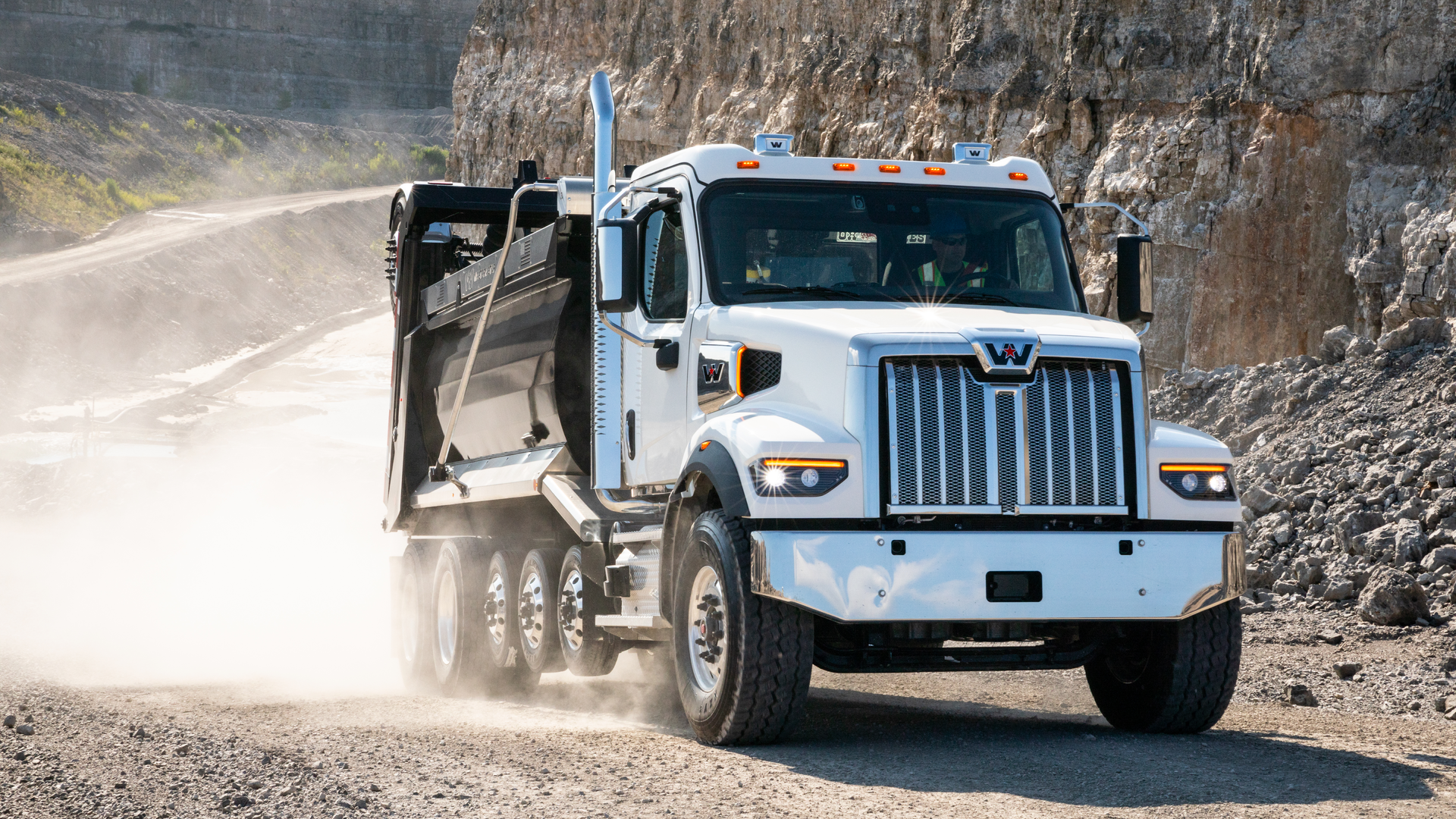 Western Star debuts 47X vocational tractor | Trucks, Parts, Service