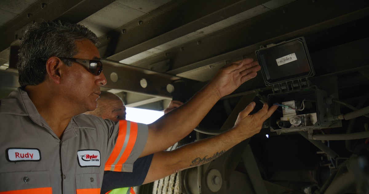 Aurora partnering with Ryder for autonomous truck maintenance | Trucks ...